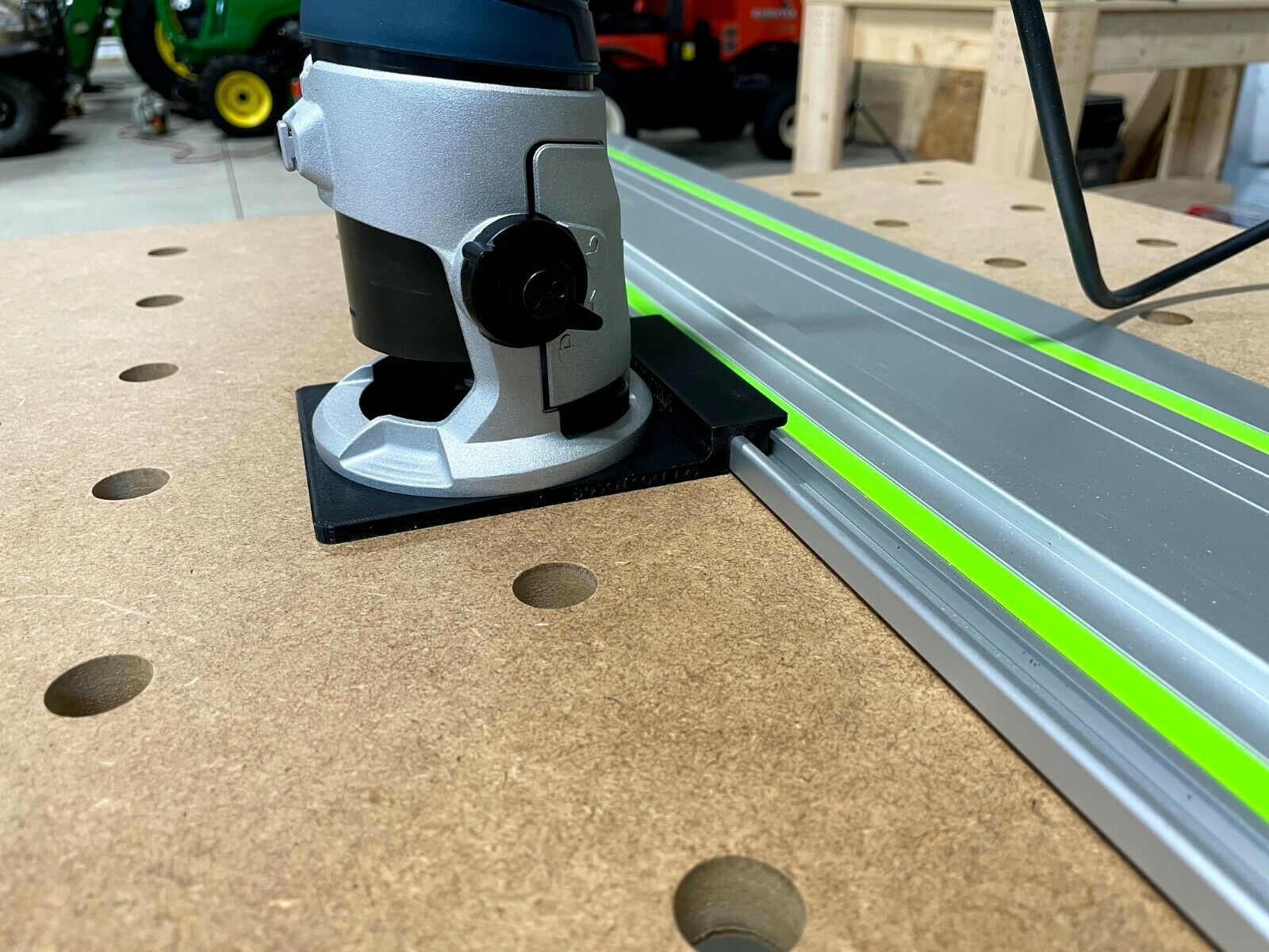 Bosch Colt 1.25HP Router Adapter Guide Rails - ToolCurve