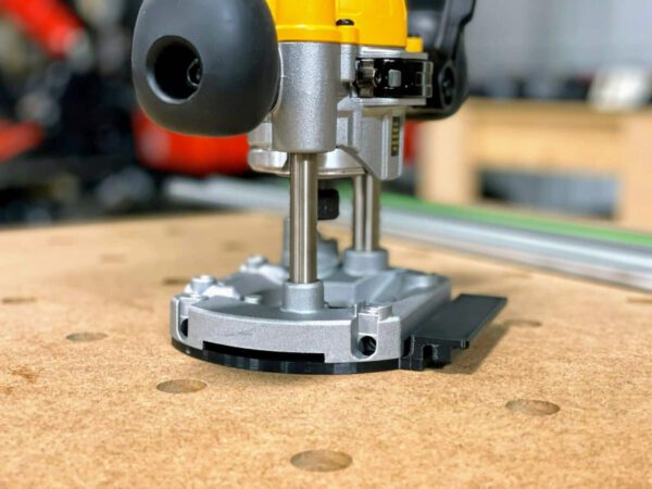 Dewalt Router Adapter for Guide Rails DNP612 - ToolCurve